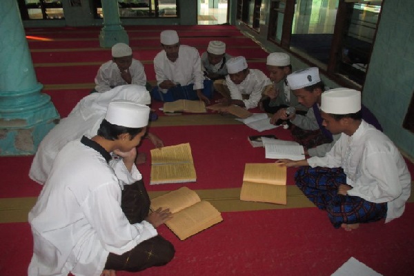 Pesantren Al-Khoirot Malang | Pesantren › LADUNI.ID - Layanan Dokumentasi Ulama dan Keislaman