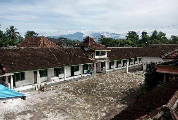 Pesantren Asy-Syuja‟i, Rambipuji Jember | Pesantren › LADUNI.ID ...