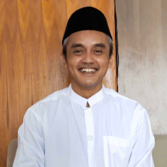 Profil yoseph walidul arham › LADUNI.ID - Media Komunitas Muslim